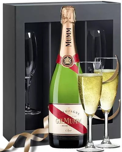 Mumm Champagne Gift Set with Flute Glasses – Next Day Delivery UK